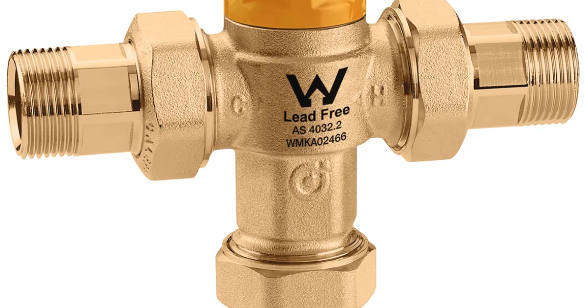 High performance adjustable anti-scald tempering valve with check ...