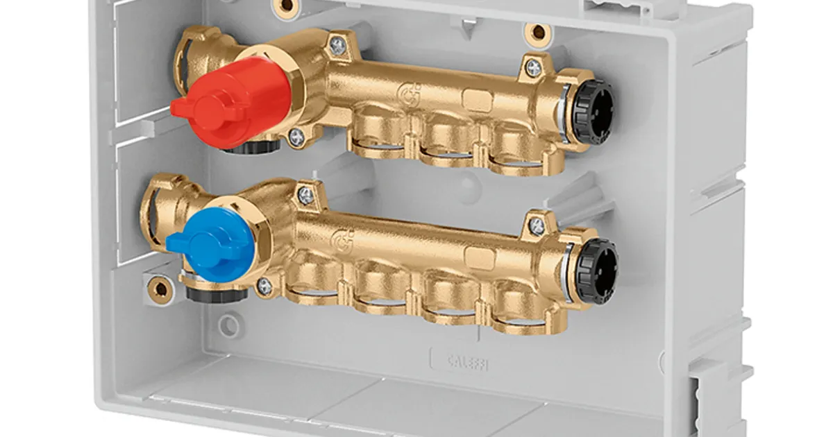 Inspectable domestic water distribution manifolds pre-assembled in ...